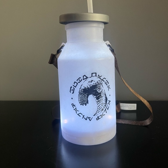 Star Wars | Dining | Star Wars Galaxys Edge Bantha Blue Milk Plastic ...